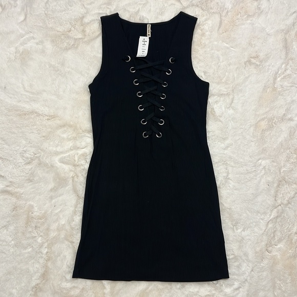 LF | Dresses | Lf Stores Emma Sam Ribbed Lace Up Grommet Dress | Poshmark